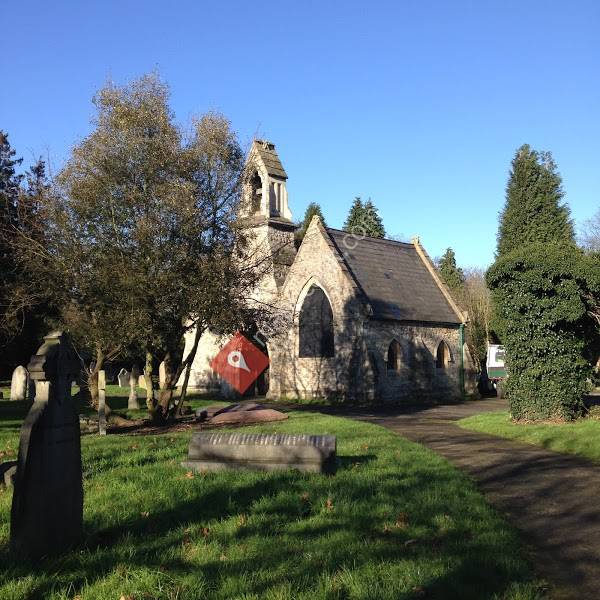 Putney Lower Common Cemetery Chapel - London